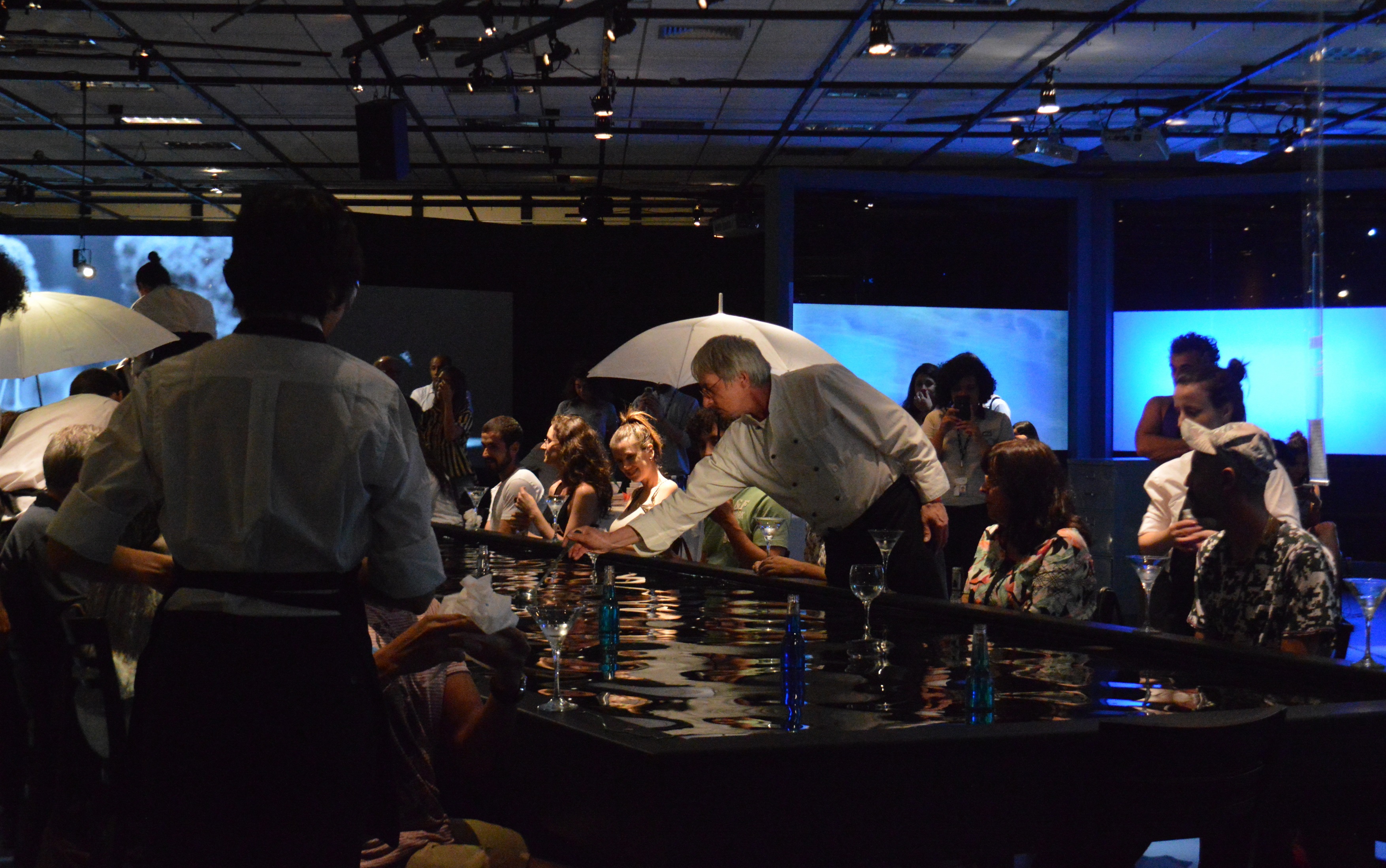 Cena#1: Richard Downing (United Kingdom) – Aby Cohen